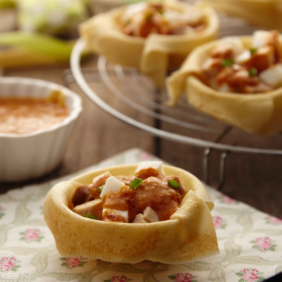 Ayam Percik Bakar with Nasi Himpit in Figo Spring Roll Cups - QL Kitchen