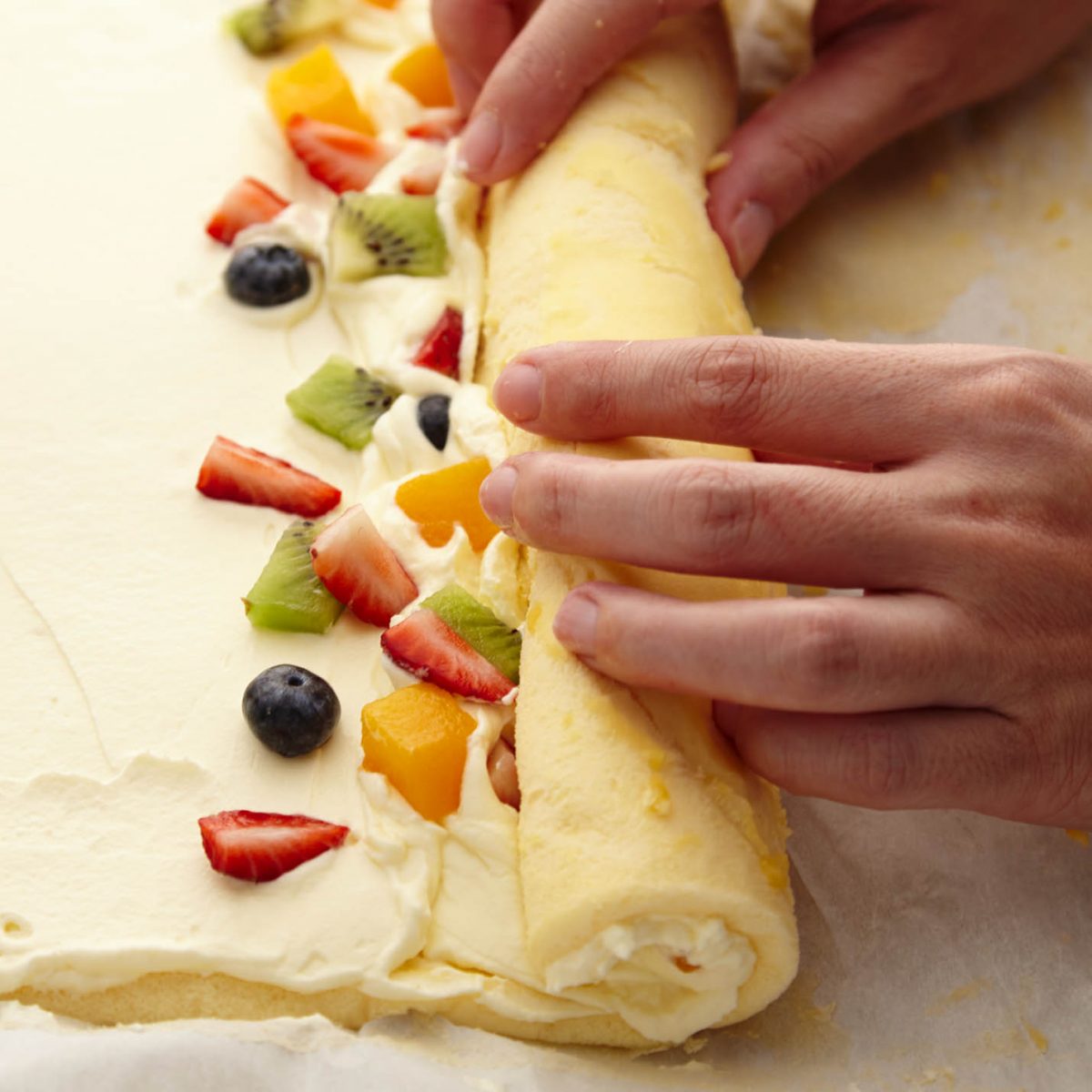 Fruity Vanilla Swiss Roll - QL Kitchen