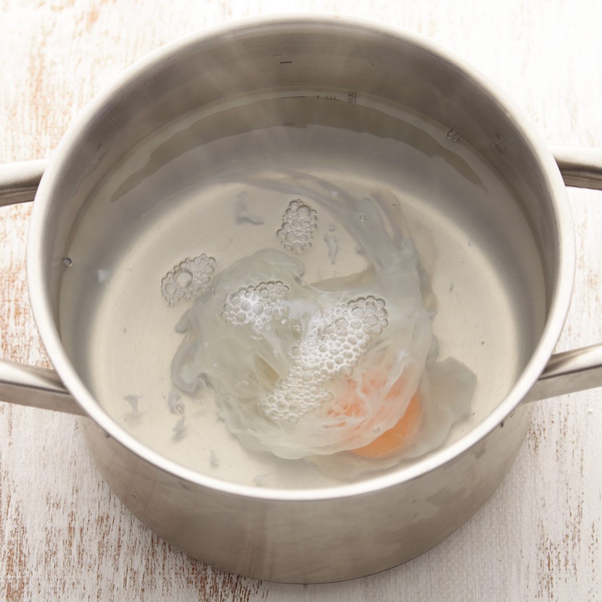 Eggs Benedict - QL Kitchen