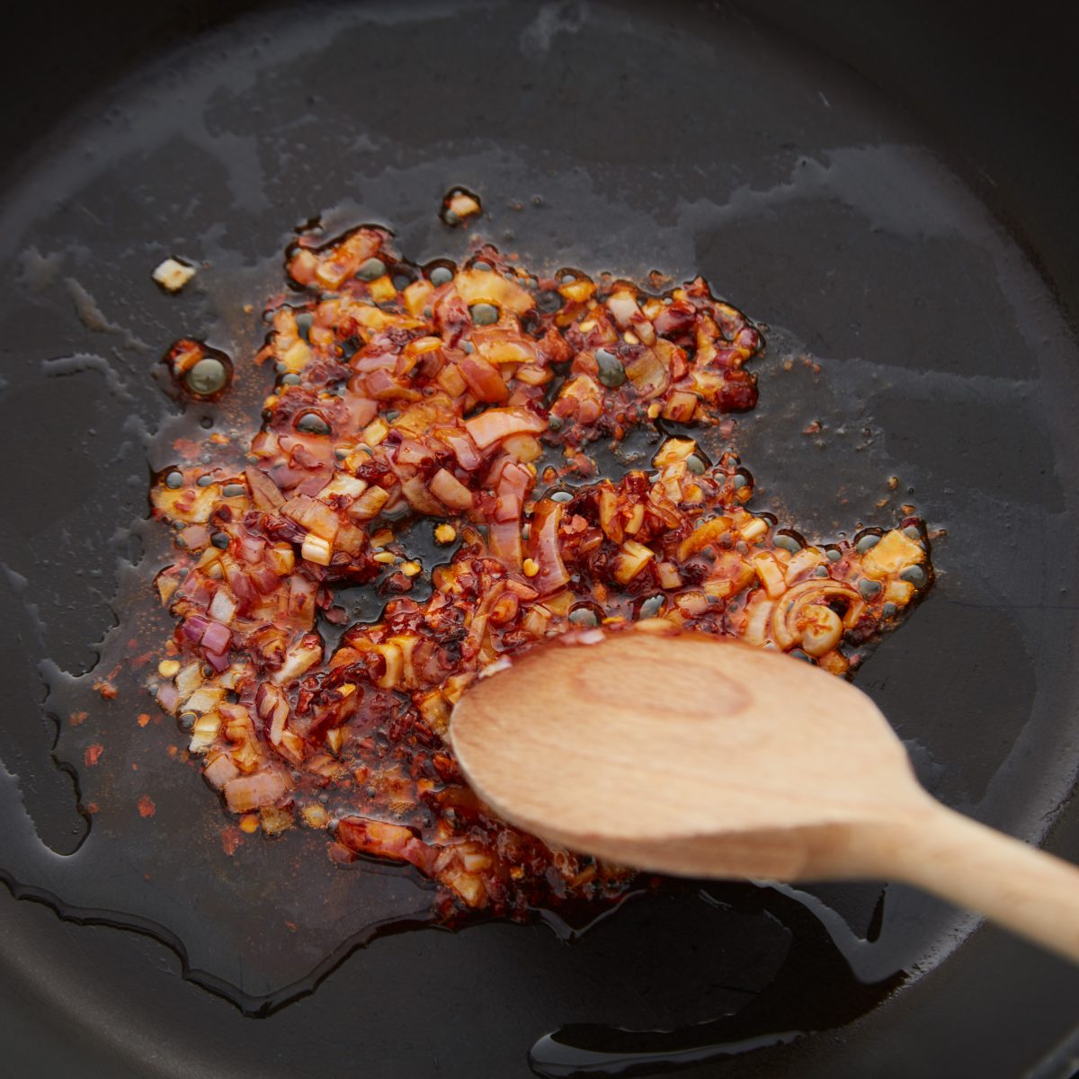 Vietnamese Spicy Fishball Noodle Soup - QL Kitchen